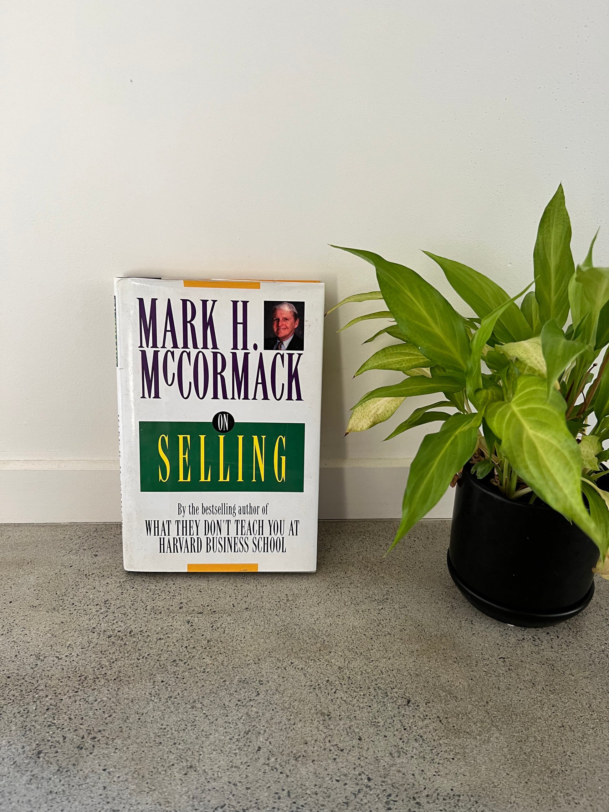 Mark H McCormack on Selling – Preloved Books NZ